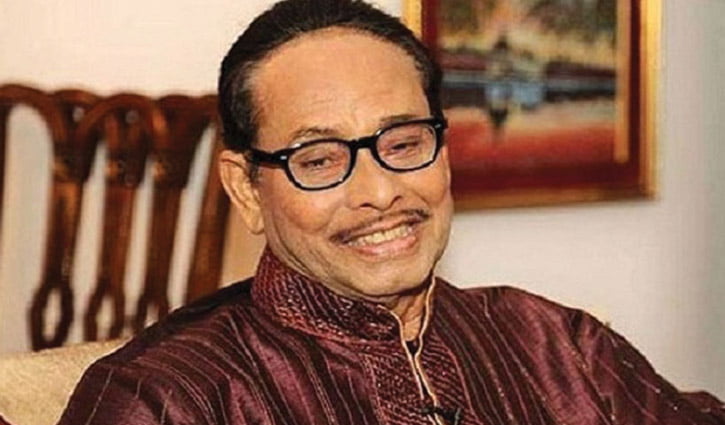 যেভাবে রাজনীতিতে টিকে গেলেন এরশাদ